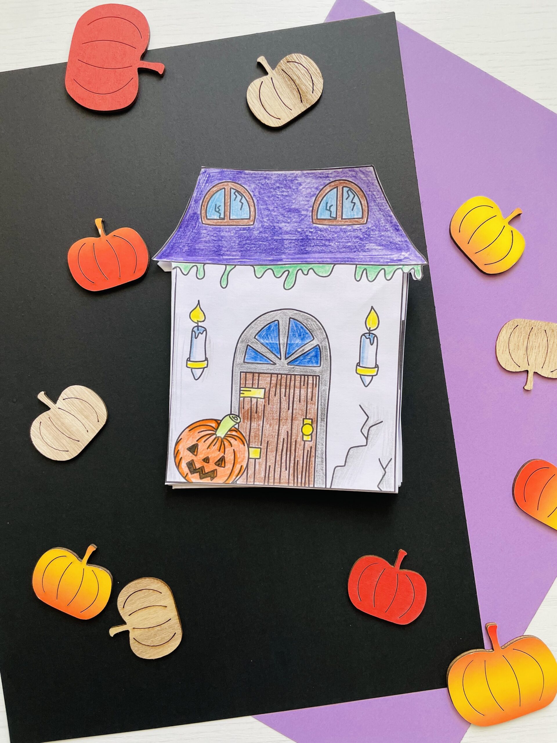 The witch's house - Halloween • Edudoro